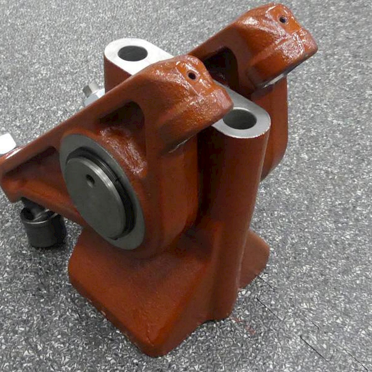 Rocker arm | 20 | Wärtsilä | Brands overview | Toes & Zn